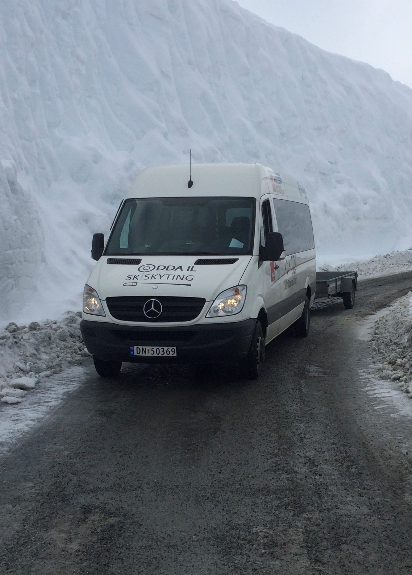 Utleie av minibuss – Odda IL